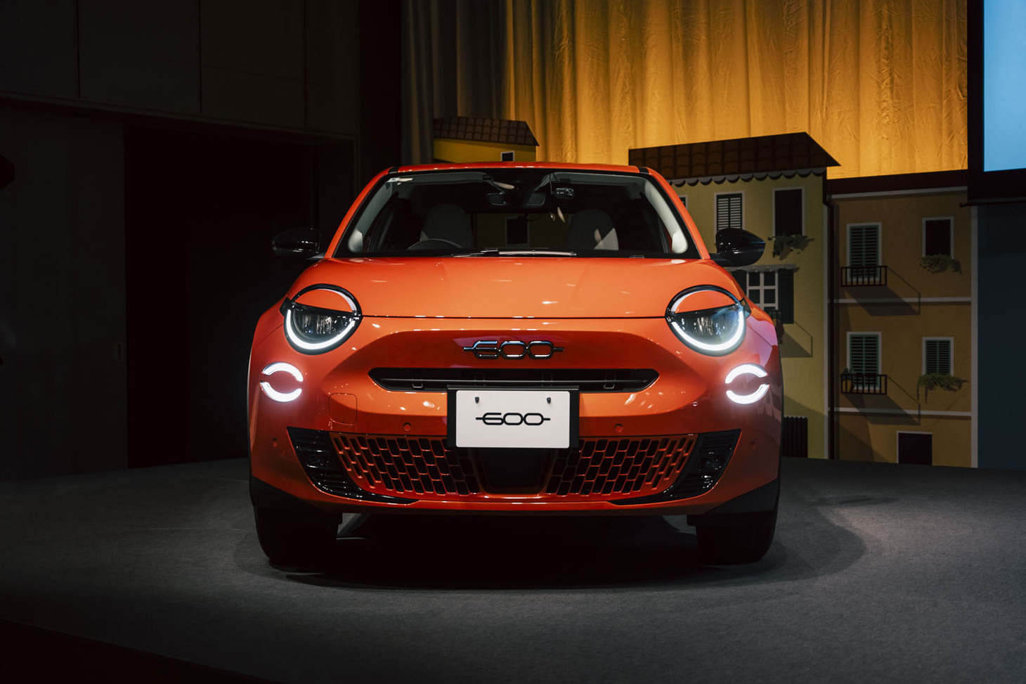 フィアット600e 内装・外装など61枚 【画像・写真】 - webCG