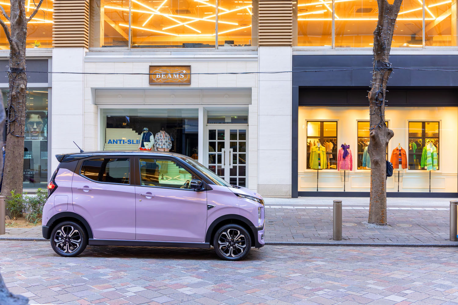 小さなクルマで大満足 三菱eKクロスEVの魅力に迫る 【できる軽でもっといいカーライフ 三菱eKクロスEVで行こう＜AD＞】 - webCG