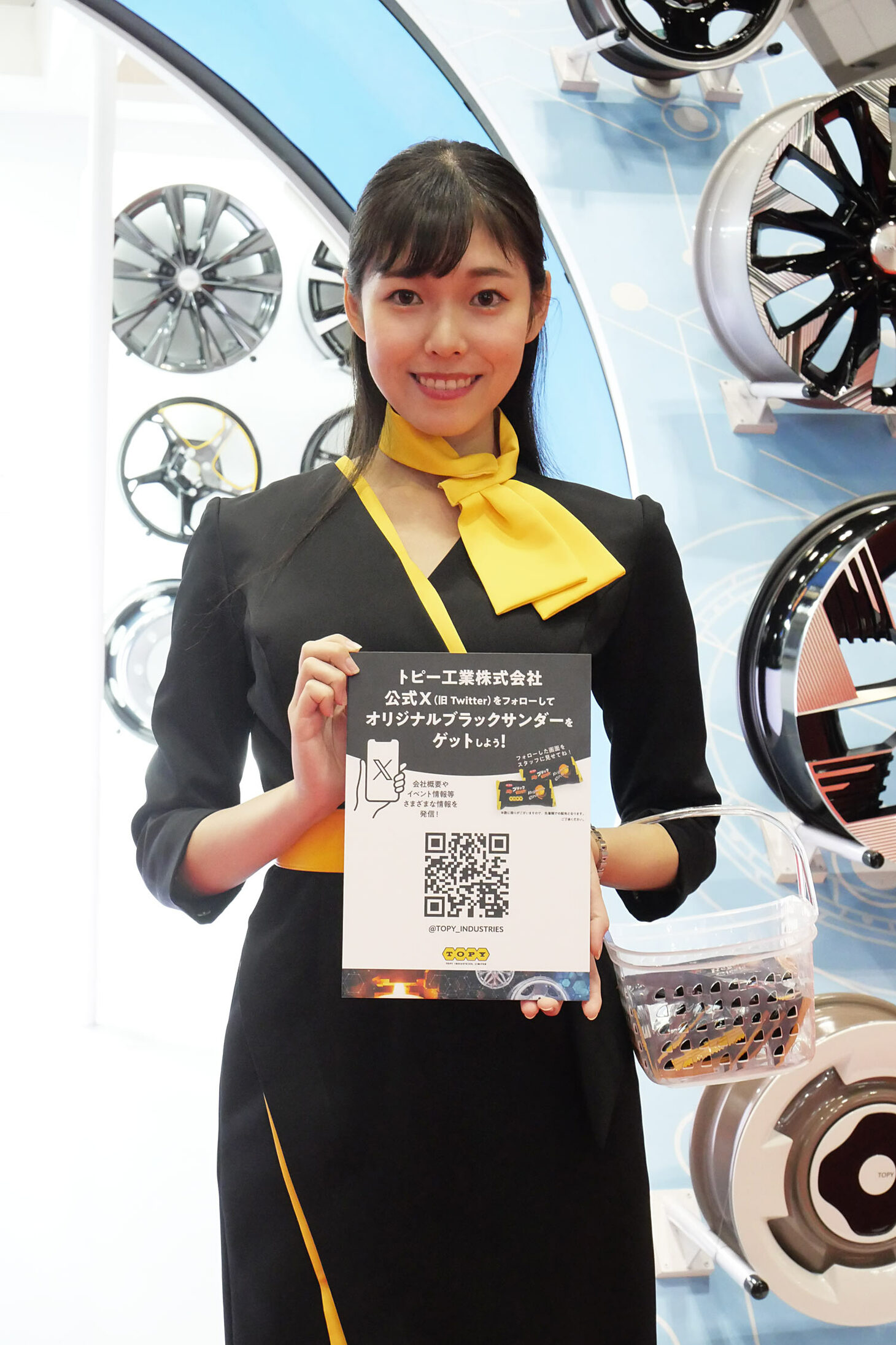 【ジャパンモビリティショー2023】コンパニオン ビジュアル37枚 【画像・写真】 - webCG