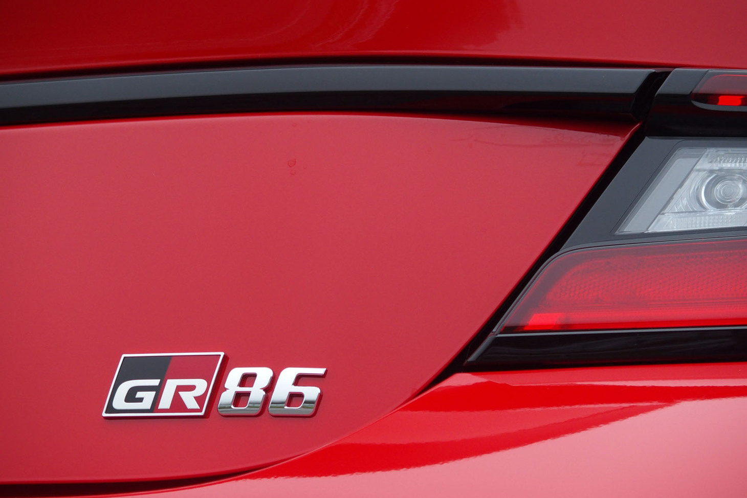 トヨタGR86 RZ“40th Anniversary limited” 内装・外装など59枚 【画像・写真】 - webCG