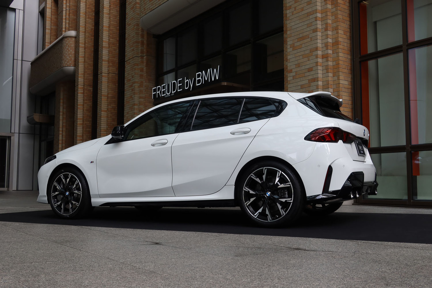 BMW 120／M135 xDrive 内装・外装など58枚 【画像・写真】 - webCG