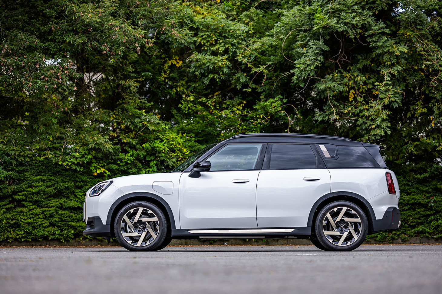 MINIカントリーマンSE ALL4（4WD）【試乗記】 の画像23枚 - webCG