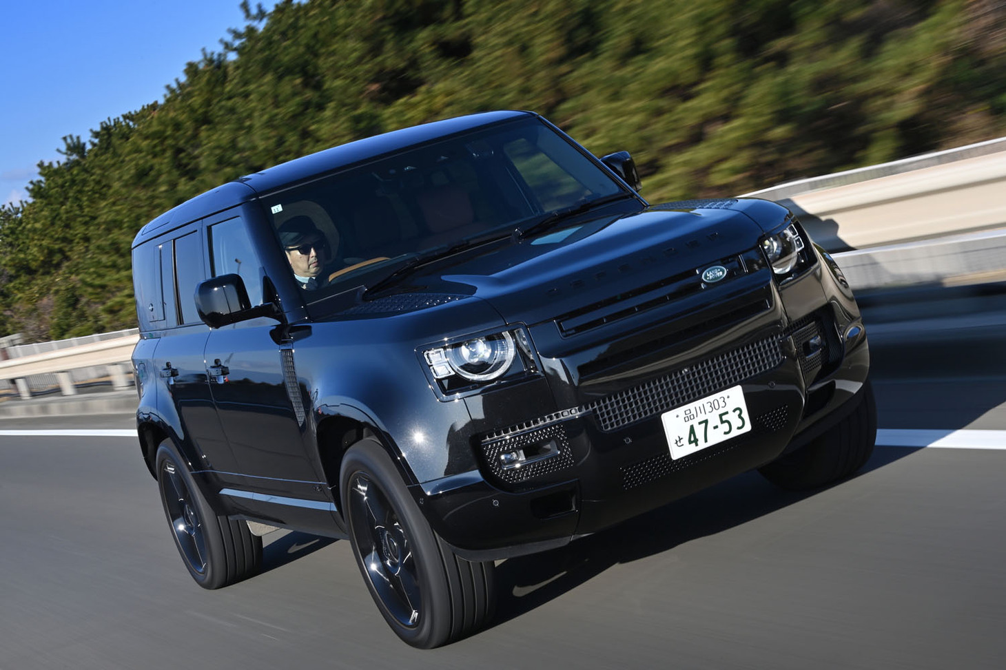 ランドローバー・ディフェンダー110 V8（4WD/8AT）／ルノー・メガーヌR.S.ウルティム（FF/6AT）／ポルシェ911ダカール（4WD/8AT）【試乗記】 【JAIA輸入車試乗会 ...