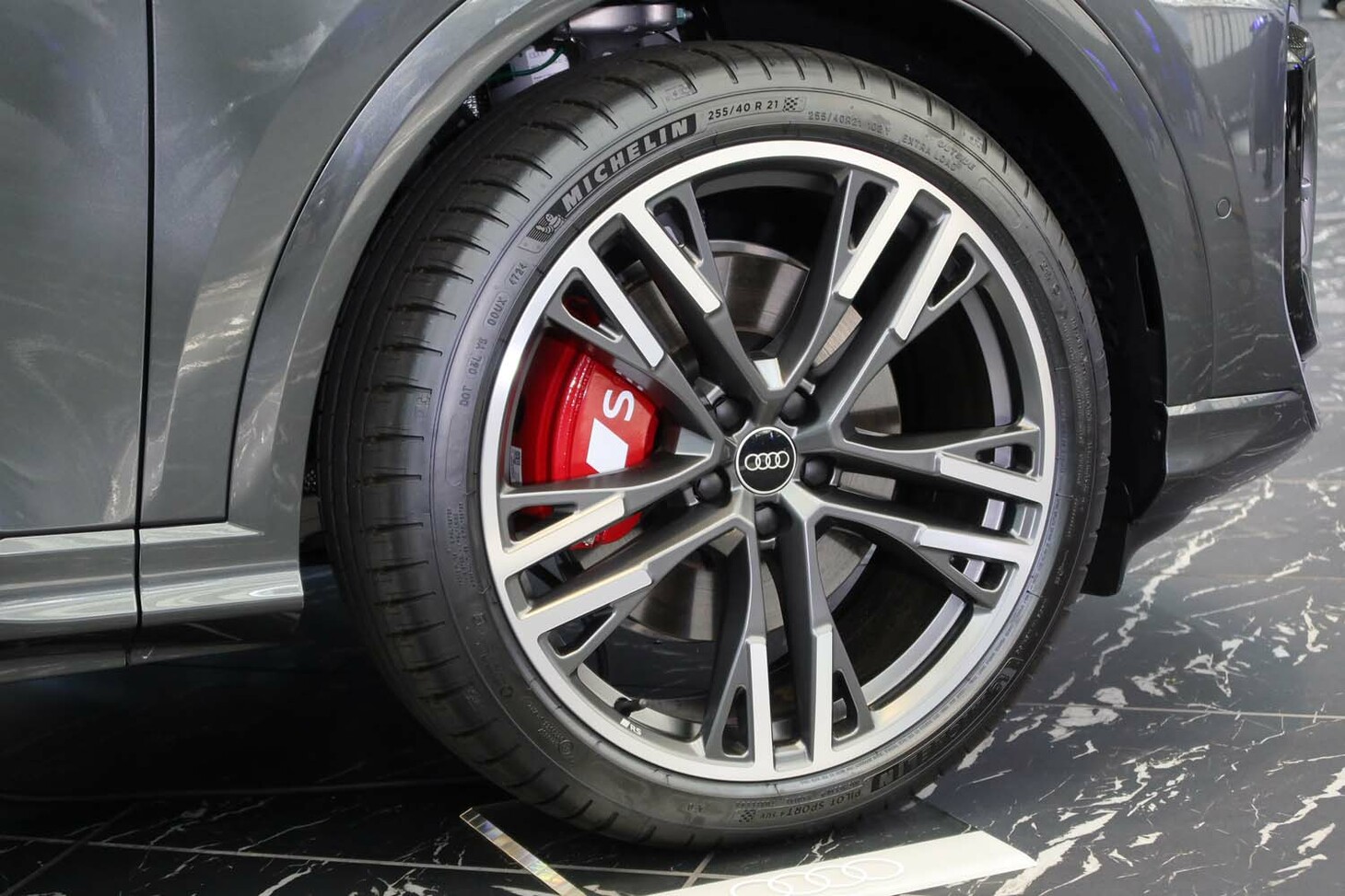 アウディQ5／Q5スポーツバック 内装・外装など42枚 【画像・写真】 - webCG