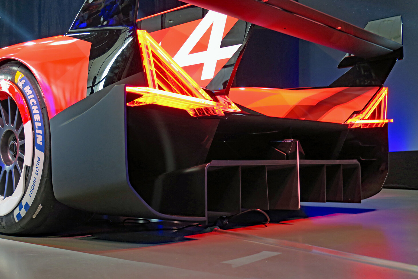 アルピーヌA424_β ビジュアル47枚 【画像・写真】 - webCG