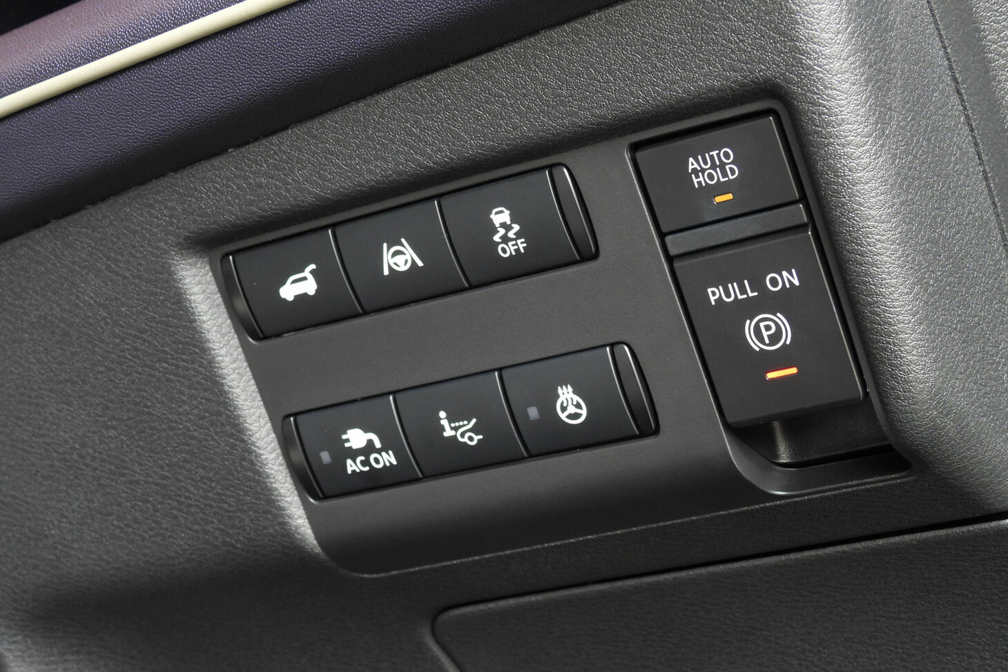 新型日産リーフB7 G 内装・外装など79枚 【画像・写真】 - webCG