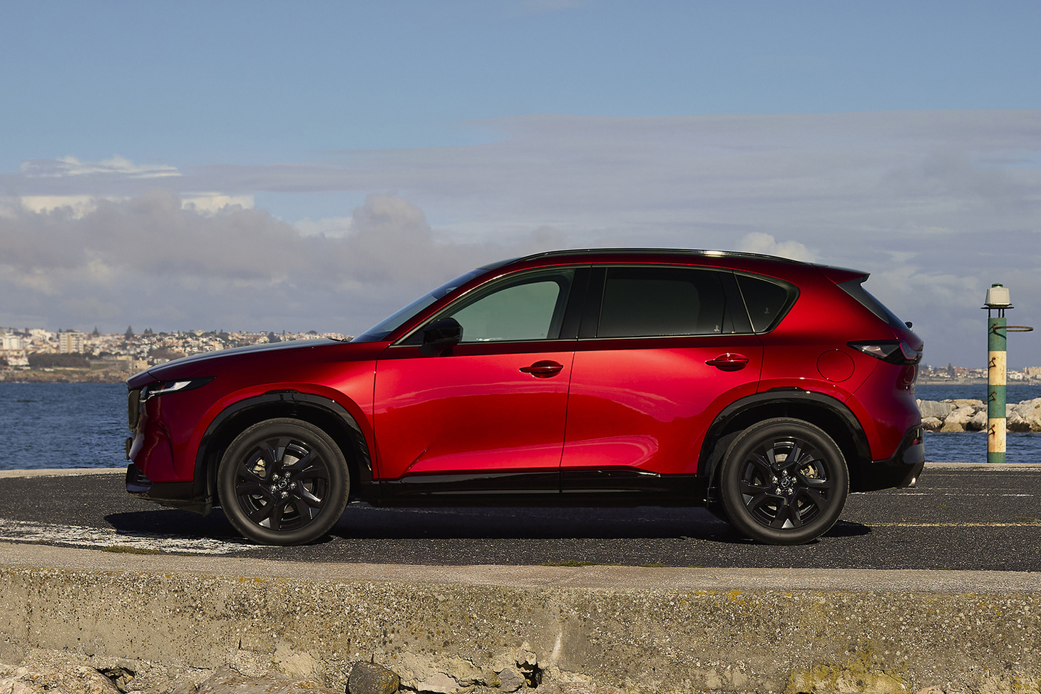 国内デビューは2026年 新型「マツダCX-5」の中身はこうなっている の画像7枚 - webCG