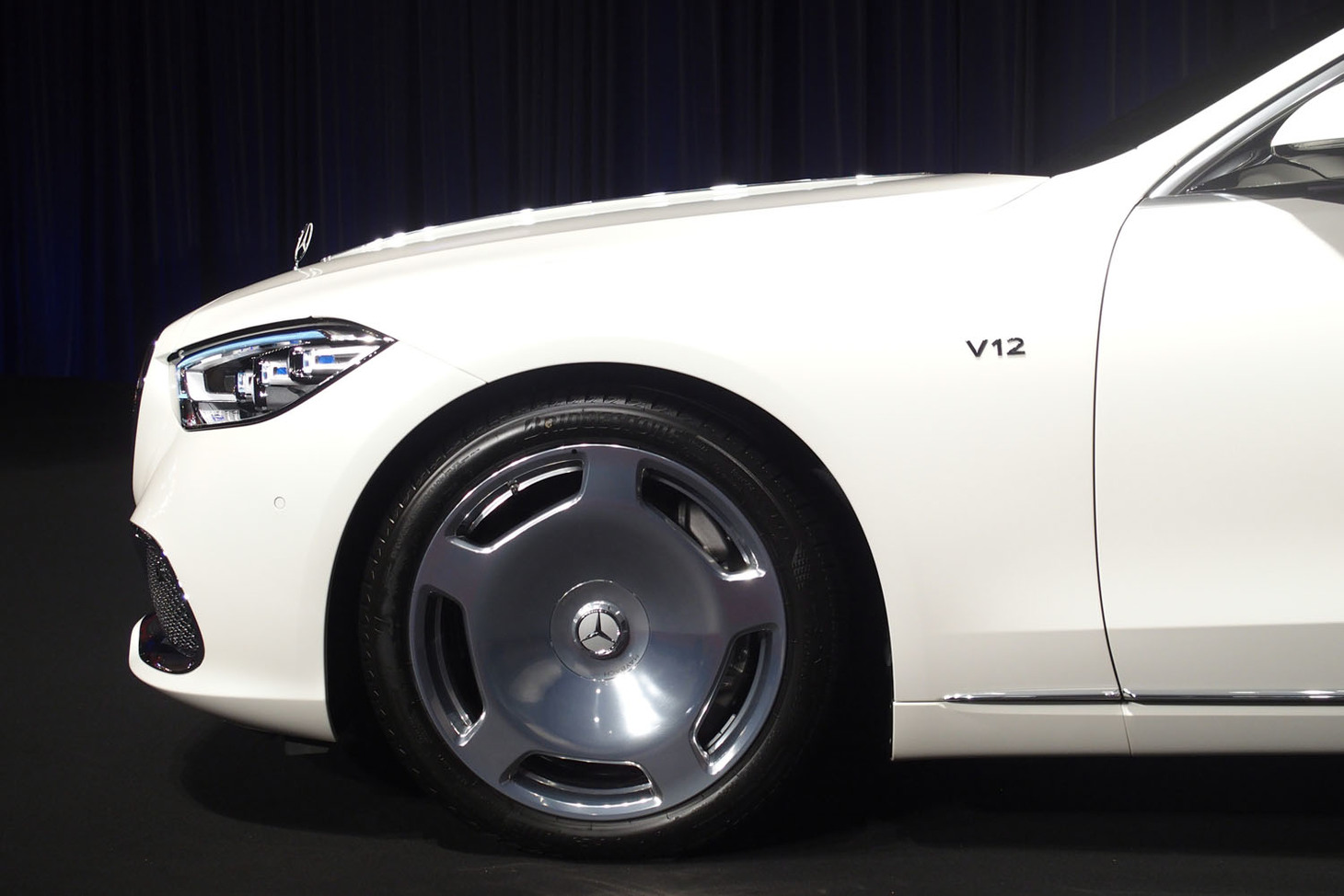 メルセデス・マイバッハSクラス／マイバッハGLS 内装・外装など51枚 【画像・写真】 - webCG