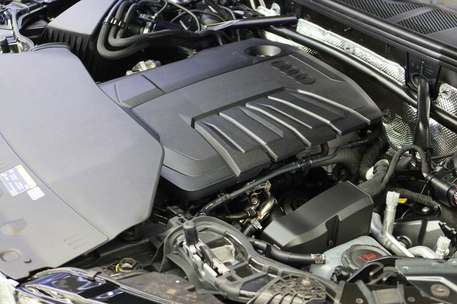 アウディQ5／Q5スポーツバック 内装・外装など42枚 【画像・写真】 - webCG