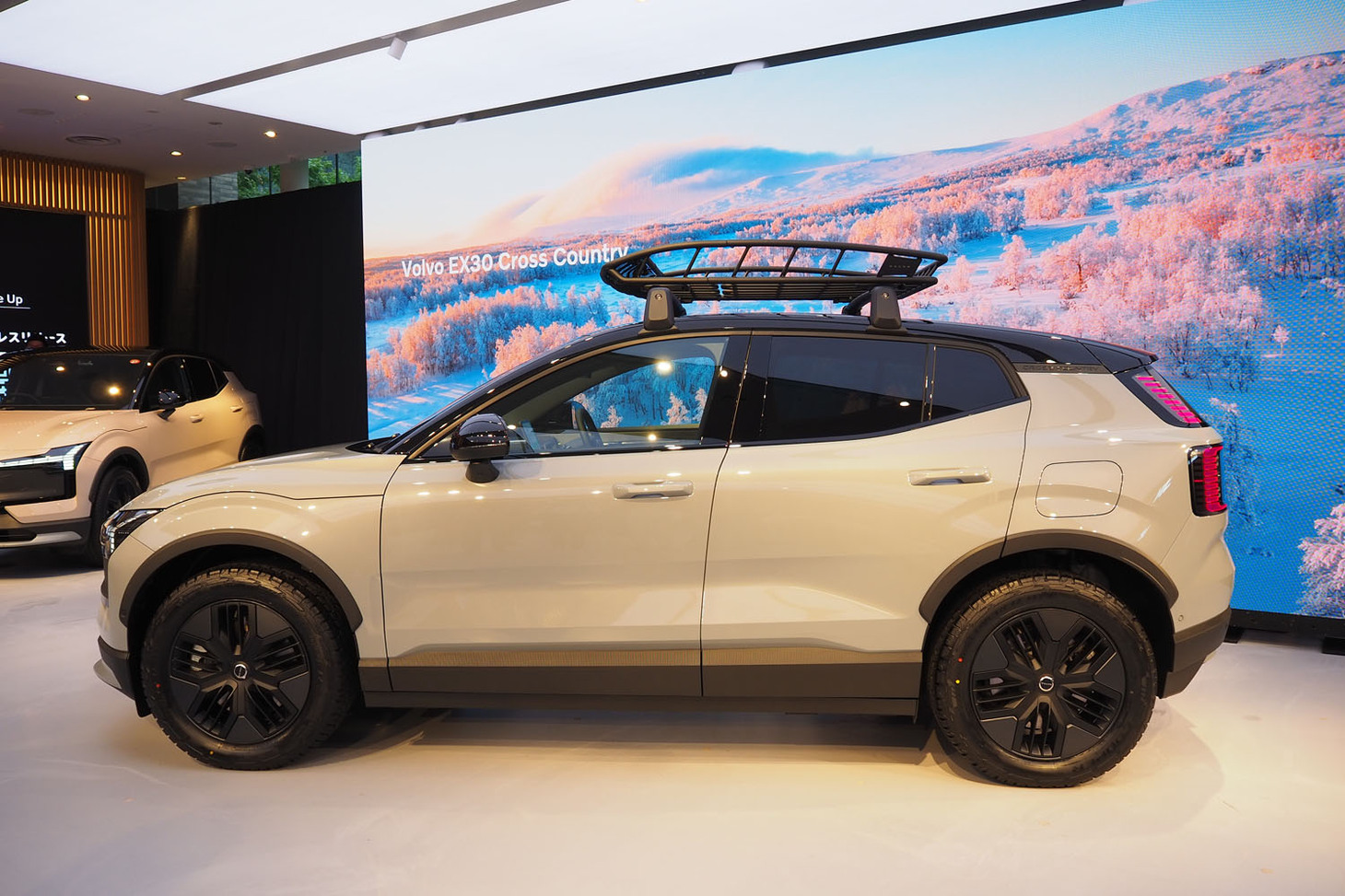 ボルボEX30クロスカントリー 内装・外装など80枚 【画像・写真】 - webCG