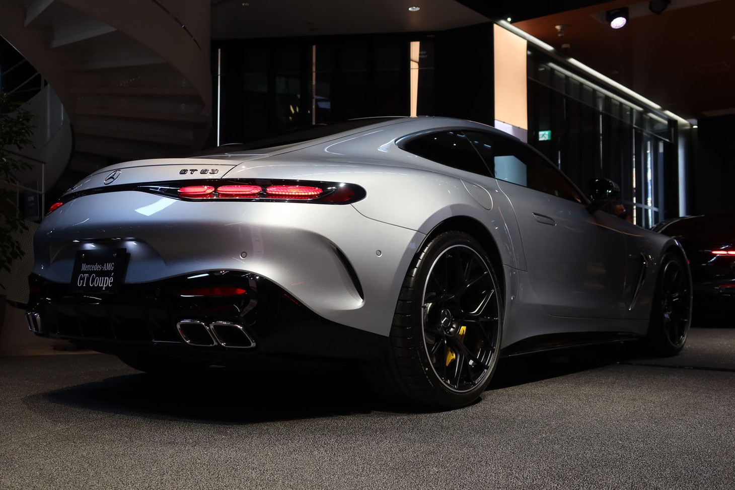 メルセデスAMG GT63 4MATIC＋ クーペ 内装・外装など60枚 【画像・写真】 - webCG