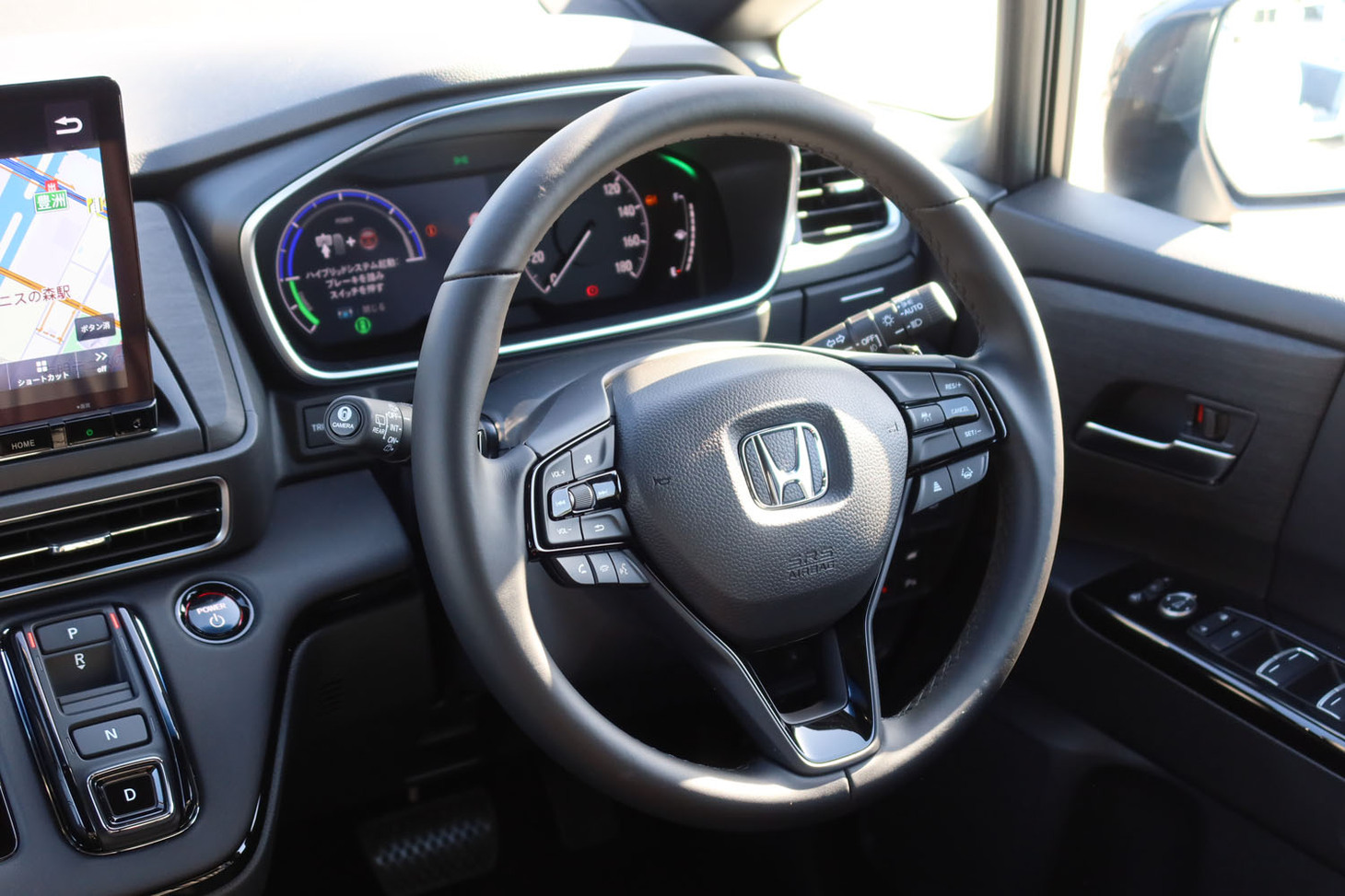 ホンダ・オデッセイe：HEVアブソルート・EXブラックエディション／オデッセイe：HEVアブソルート・EX 内装・外装など94枚 【画像・写真】 - webCG