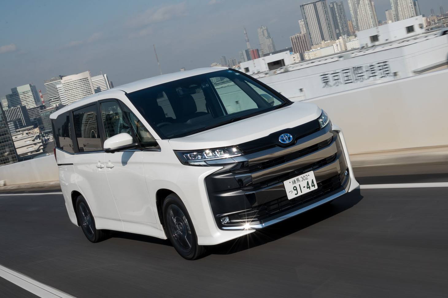 トヨタ・ノアS-Z（4WD/CVT）／ノアS-G（FF/CVT）／ヴォクシーS-Z（FF/CVT）【試乗記】 ねじ伏せるトヨタ - webCG