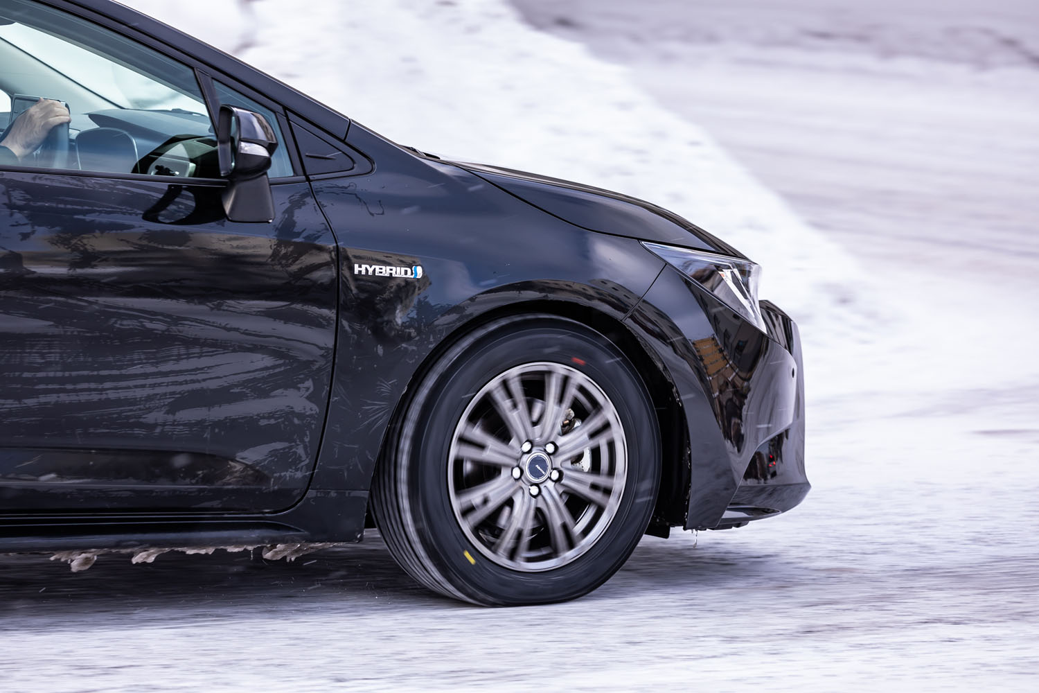 YOKOHAMA iceGUARD 7の歴代最強性能は氷上・雪上だけではなかった 【2022-2023 Winter webCGタイヤセレクション＜AD＞】 - webCG