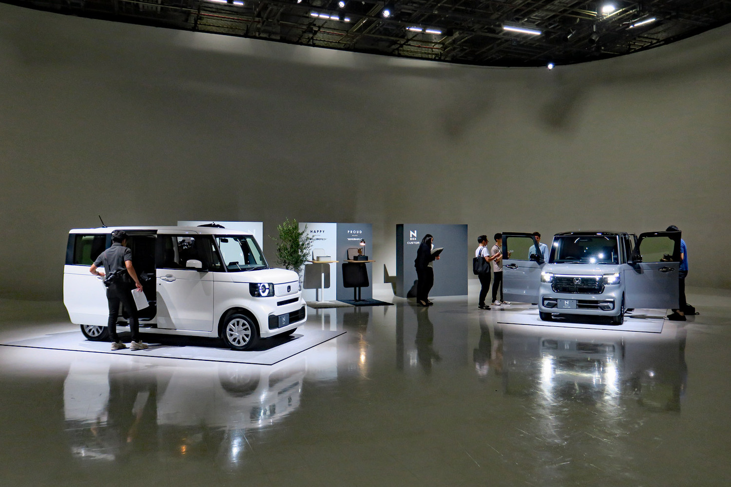 新型ホンダN-BOX／N-BOXカスタム 内装・外装など127枚 【画像・写真】 - webCG