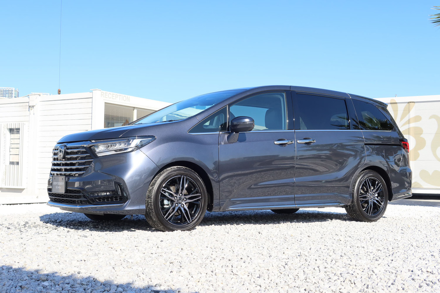 ホンダ・オデッセイe：HEVアブソルート・EXブラックエディション／オデッセイe：HEVアブソルート・EX 内装・外装など94枚 【画像・写真】 - webCG