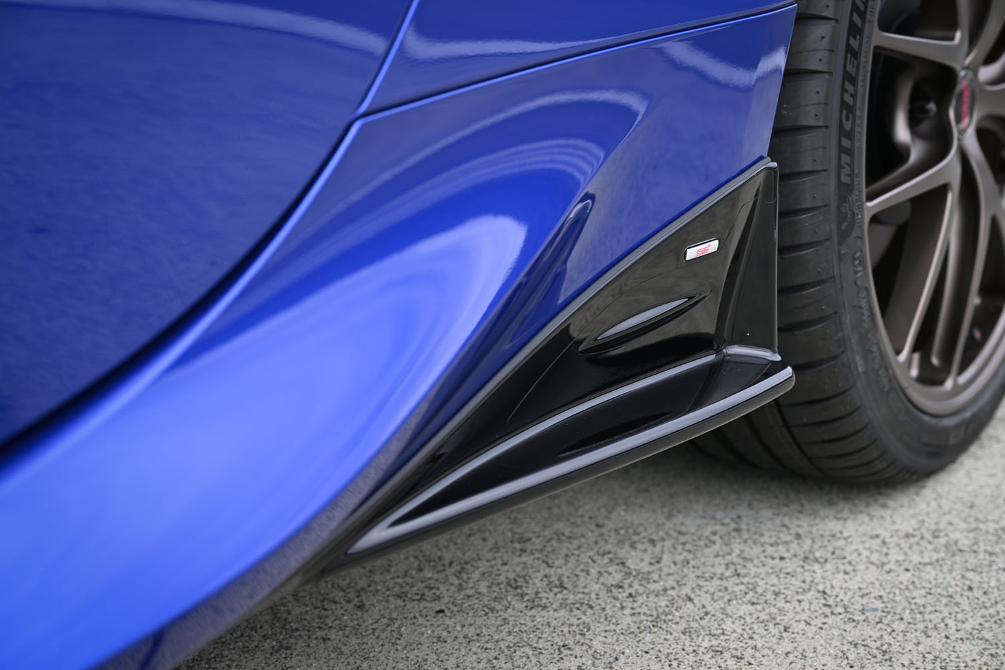 スバルBRZ STI Sport／BRZ STI Sport（STIパーツ装着車） 内装・外装など67枚 【画像・写真】 - webCG