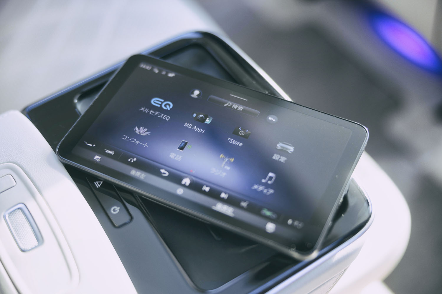 新しい「メルセデス・ベンツ EQS」で真のラグジュアリーを堪能する 【メルセデスの高級サルーン EQSに乗るということ＜AD＞】 - webCG