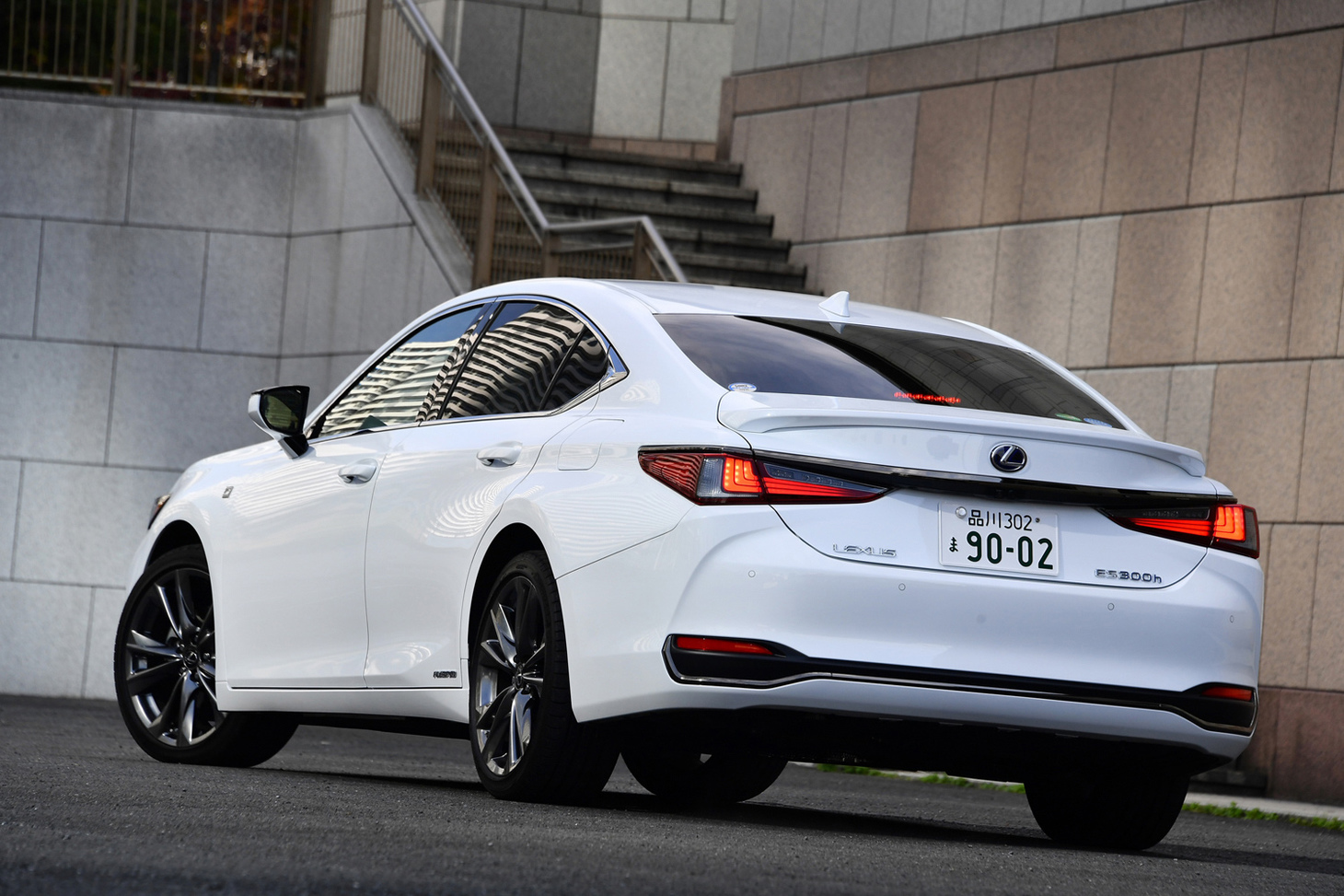 レクサスES300h“バージョンL”（FF/CVT）／ES300h“Fスポーツ”（FF/CVT）【試乗記】 の画像24枚 - webCG