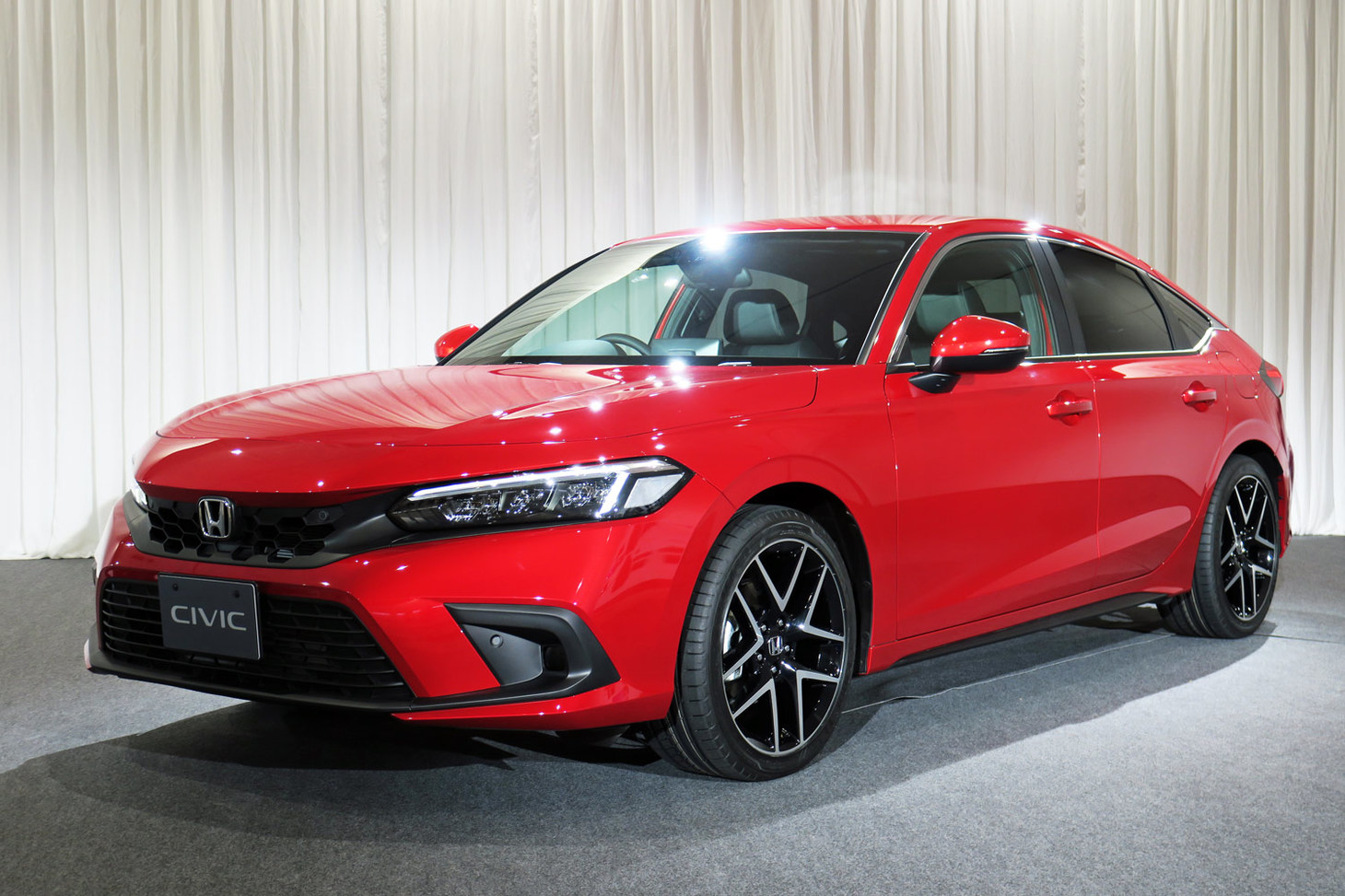 新型ホンダ・シビックLX／シビックLX ホンダアクセス用品装着車 内装・外装など48枚 【画像・写真】 - webCG