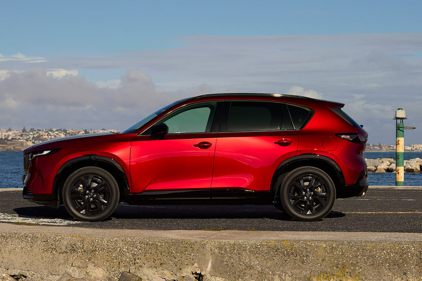 マツダCX-5 内装・外装など24枚 【画像・写真】 - webCG