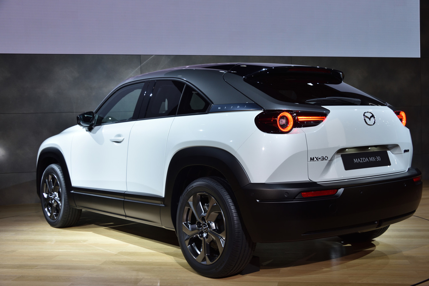 マツダMX-30：あえて電池少なめ搭載のEV 【ニュース】 の画像4枚 - webCG
