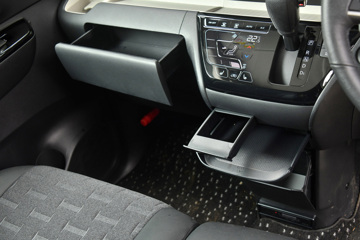 【徹底解説】新型 三菱デリカミニ 【ニューモデルSHOWCASE】 の画像34枚 - webCG