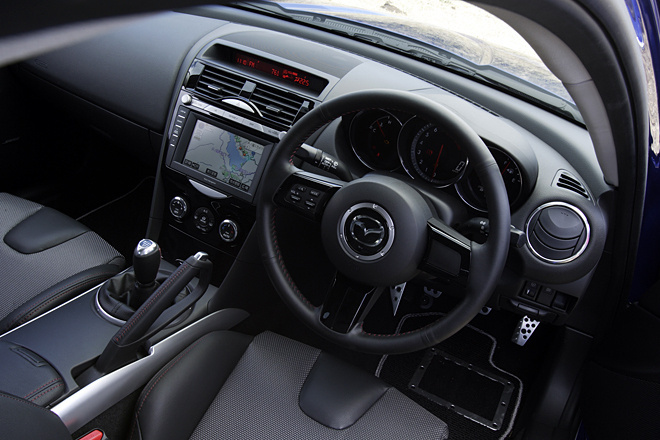 マツダRX-8 内装・外装など20枚 【画像・写真】 - webCG