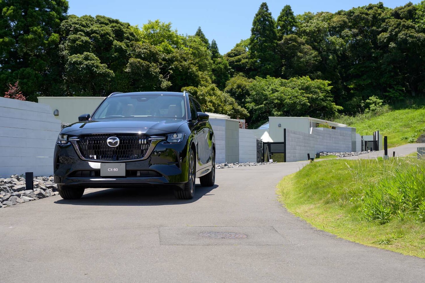 マツダCX-80 XDハイブリッド エクスクルーシブスポーツ／CX-80 XDハイブリッド プレミアムスポーツ 内装・外装など47枚 【画像・写真】 - webCG