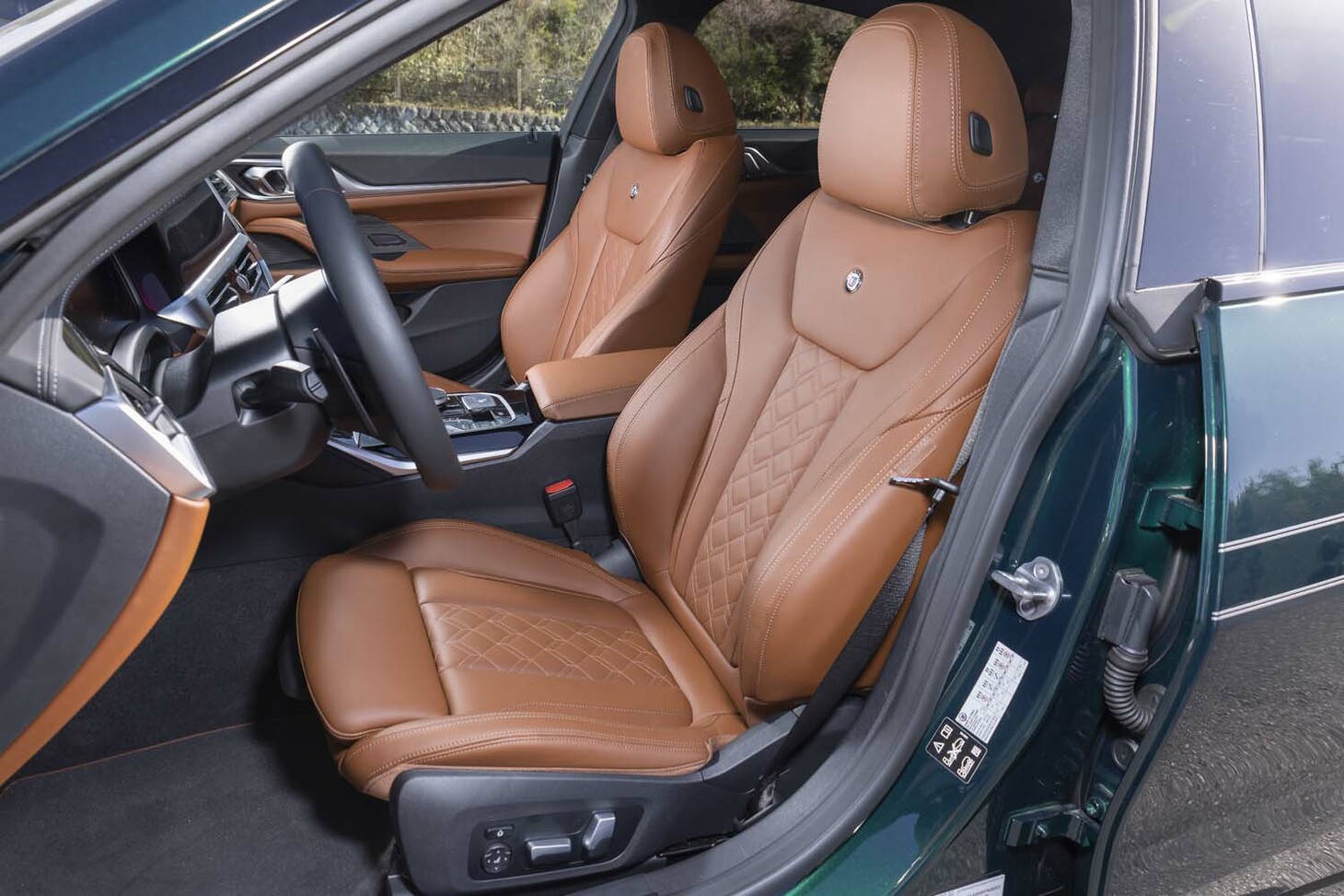 BMWアルピナB4グランクーペ（4WD/8AT）【試乗記】 の画像19枚 - webCG