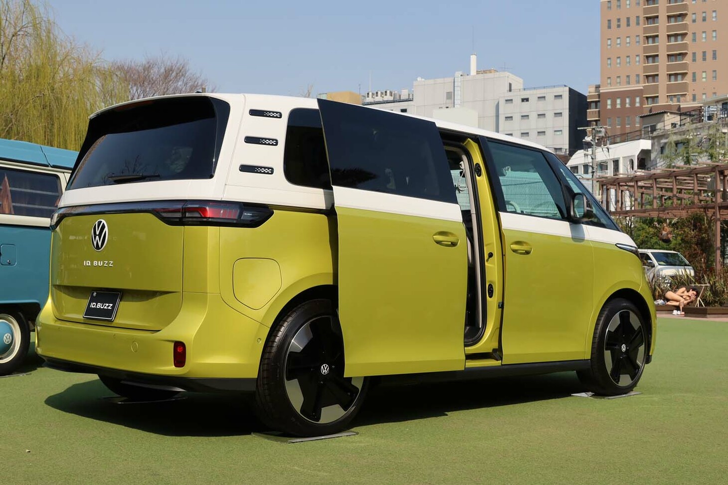 フォルクスワーゲンID.Buzz／タイプ2 内装・外装など40枚 【画像・写真】 - webCG