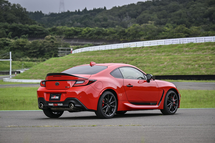 トヨタGR86 RZ“40th Anniversary limited” 内装・外装など59枚 【画像・写真】 - webCG