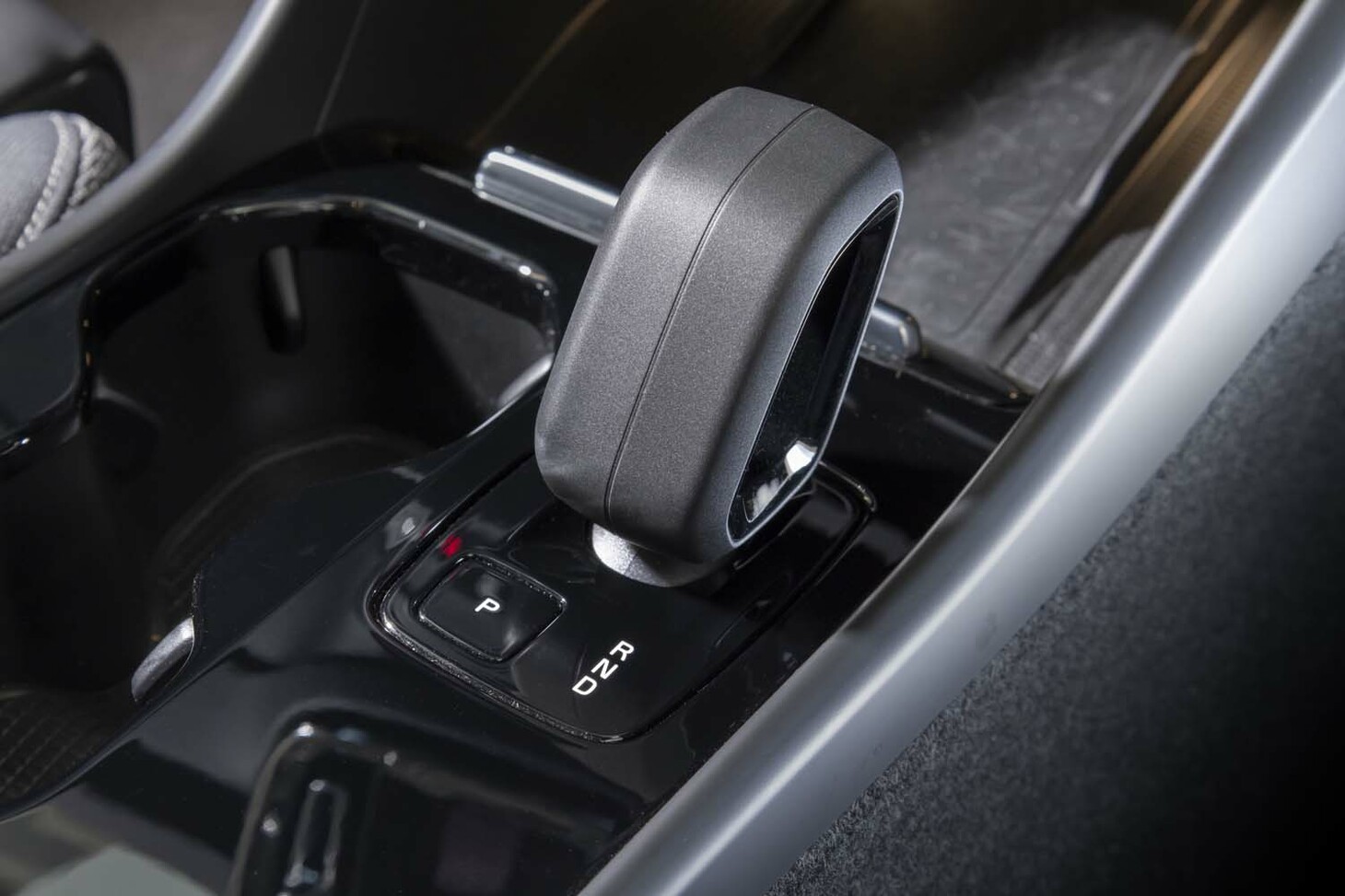 ボルボXC40リチャージ プラス シングルモーター（FWD）【試乗記】 の画像20枚 - webCG