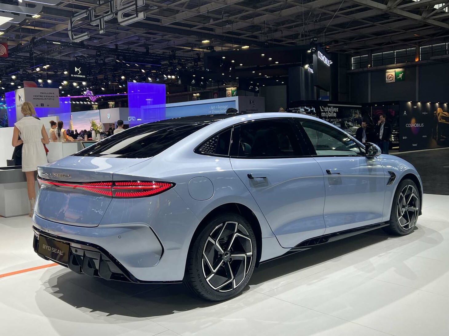 パリモーターショー2022（BYD） 内装・外装など17枚 【画像・写真】 - webCG