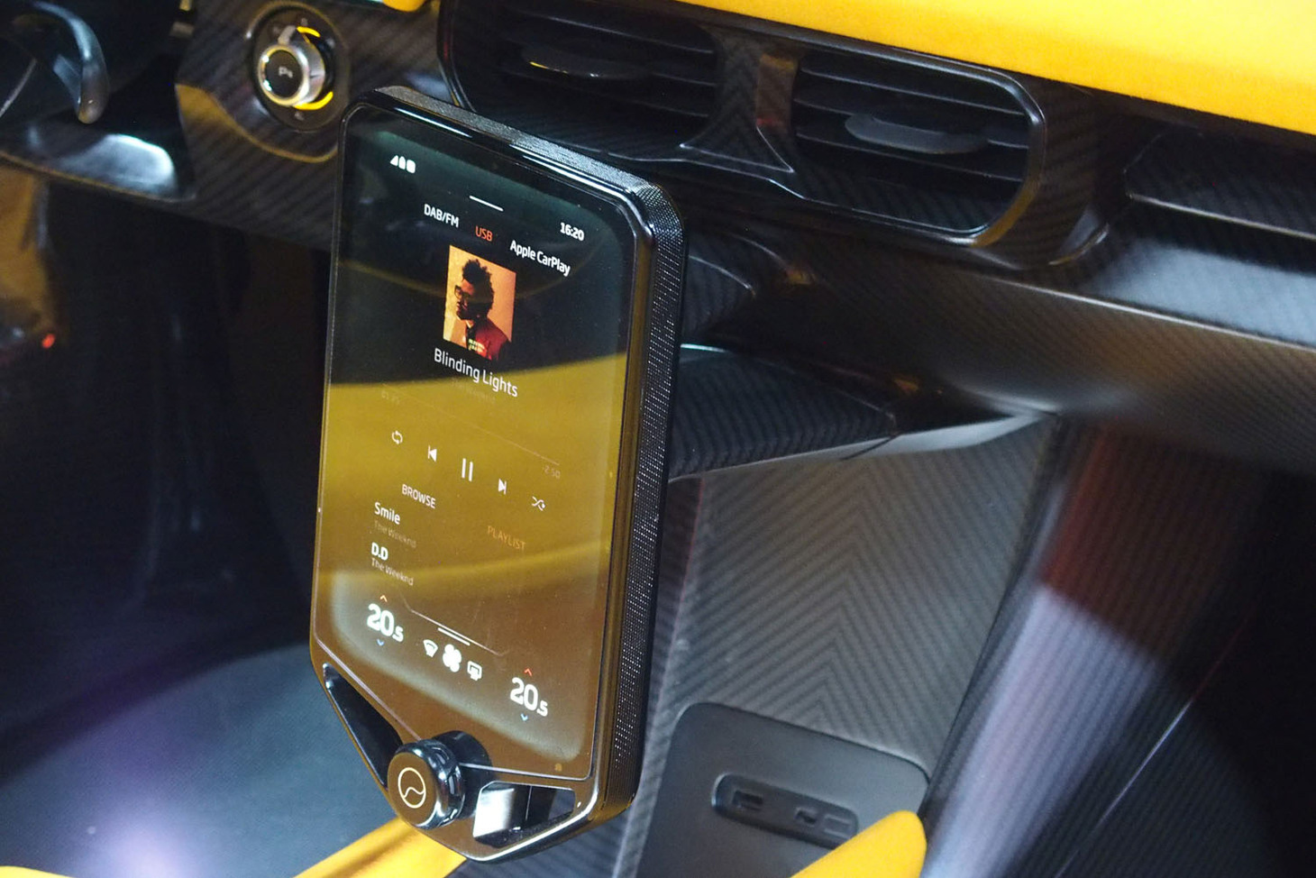 マクラーレンW1 内装・外装など60枚 【画像・写真】 - webCG