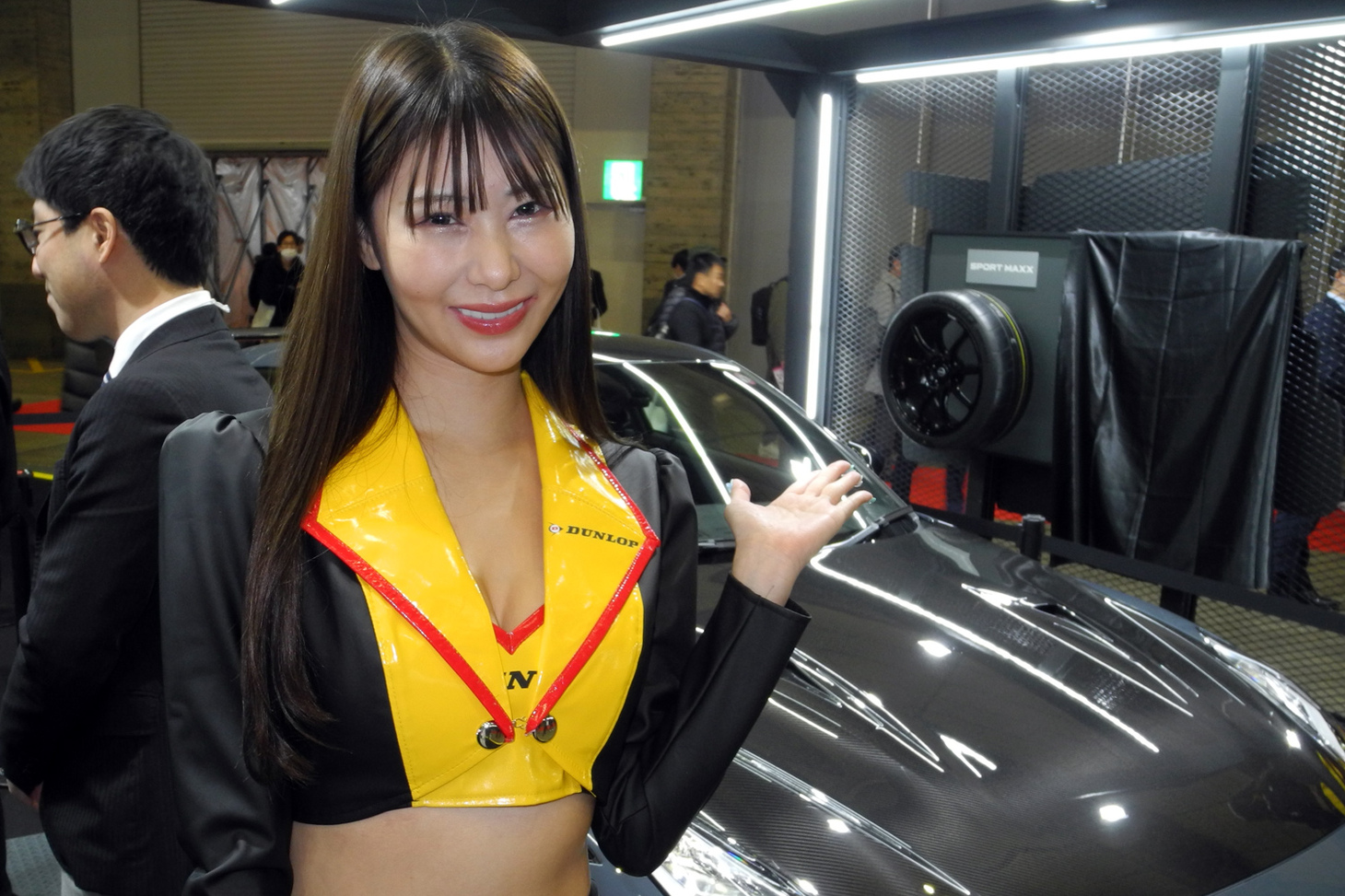 【東京オートサロン2024】コンパニオン・モデル名鑑（その11） ビジュアル29枚 【画像・写真】 - webCG