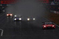 【SUPER GT 2019】豪雨の開幕戦でARTA NSX-GTが勝利 【ニュース】 - webCG