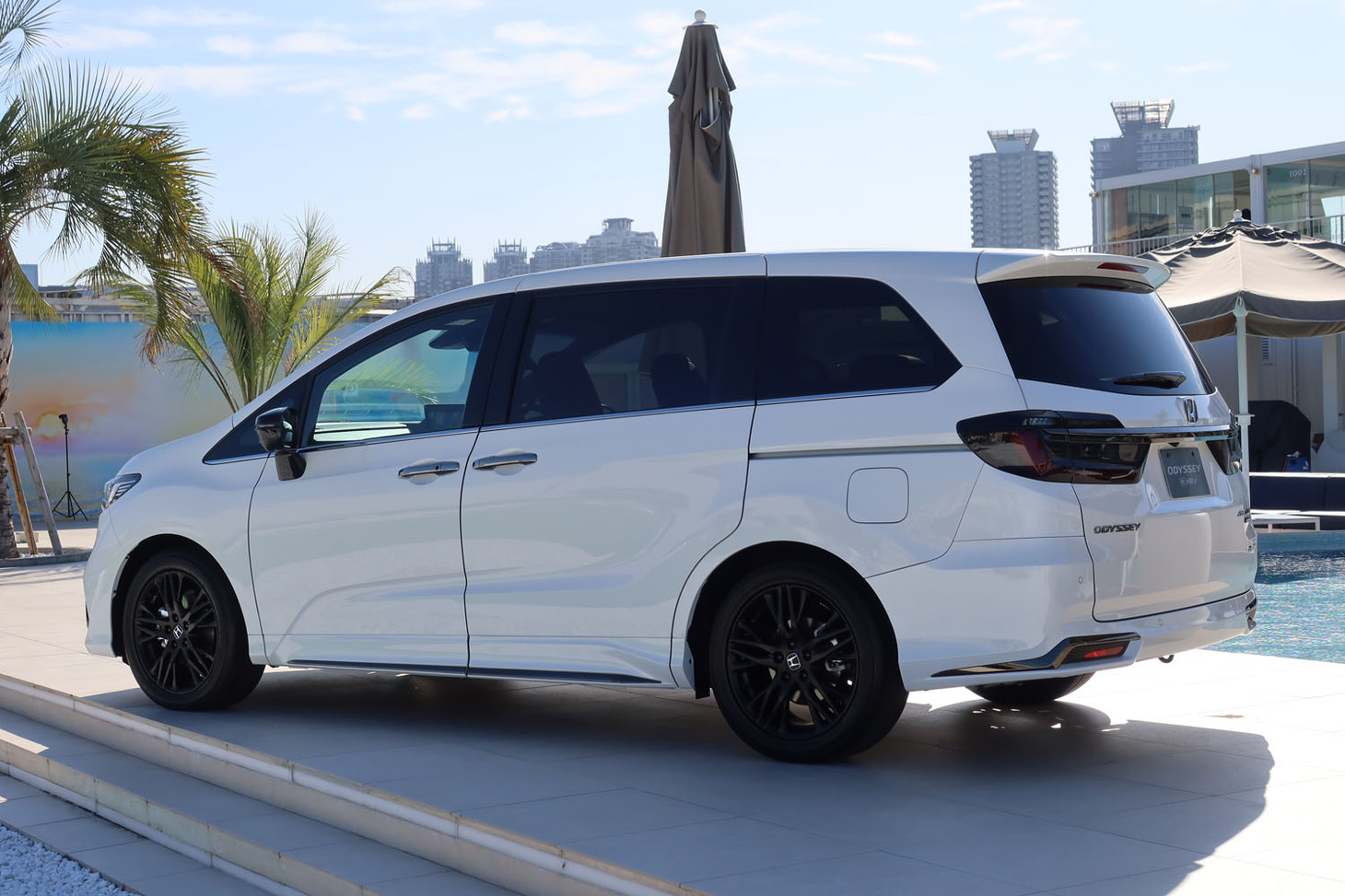 ホンダ・オデッセイe：HEVアブソルート・EXブラックエディション／オデッセイe：HEVアブソルート・EX 内装・外装など94枚 【画像・写真】 - webCG