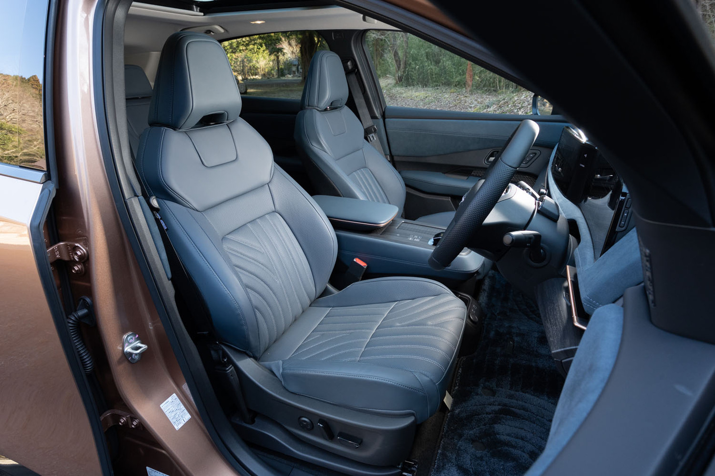 日産アリアB9 e-4ORCEリミテッド（4WD）【試乗記】 の画像26枚 - webCG