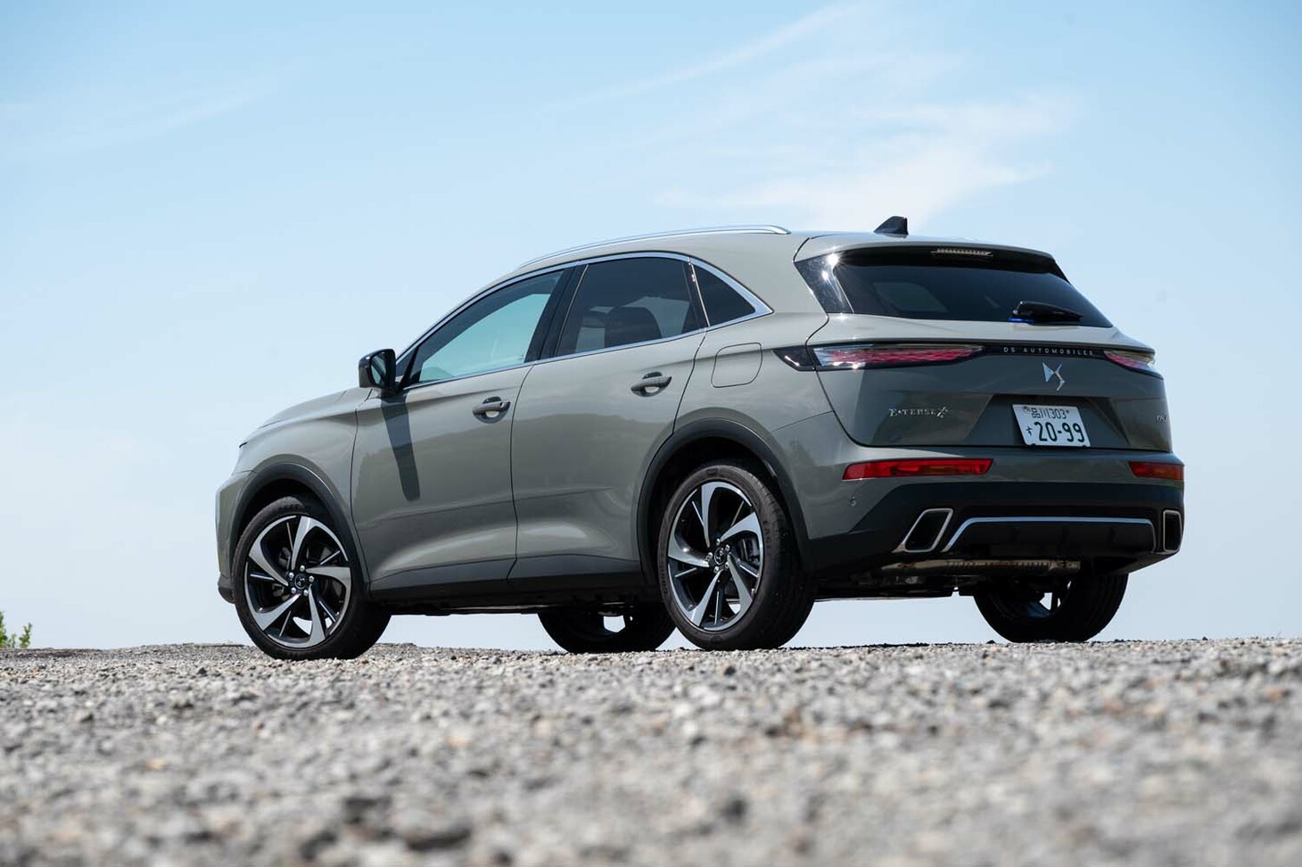 DS 7オペラE-TENSE 4×4（4WD/8AT）【試乗記】 の画像18枚 - webCG