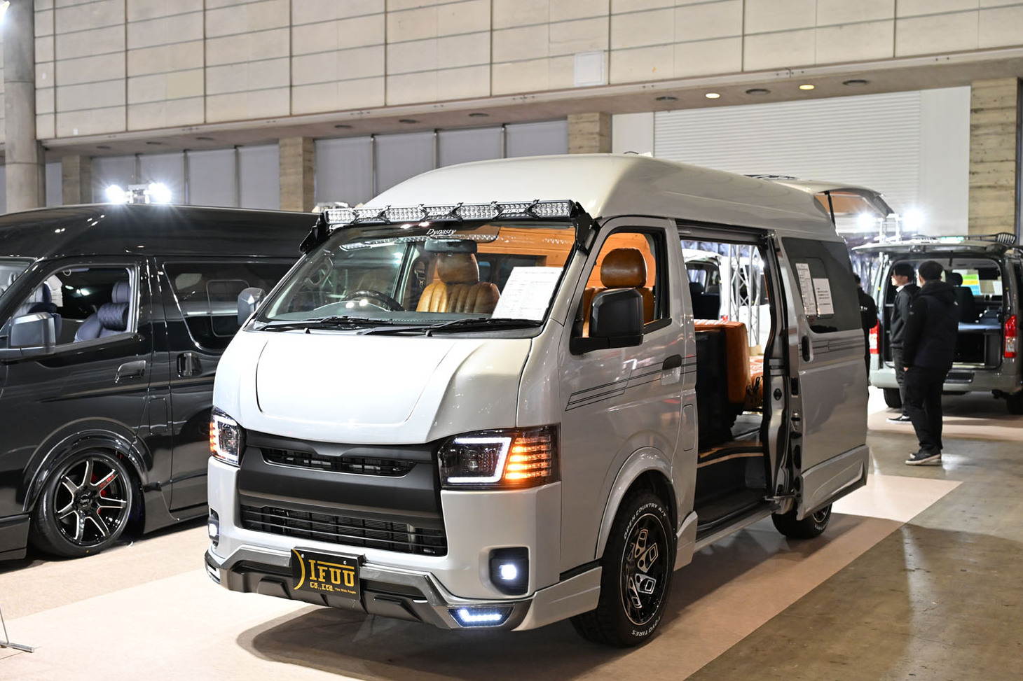 東京オートサロン2024展示車両（その2） 内装・外装など19枚 【画像・写真】 - webCG