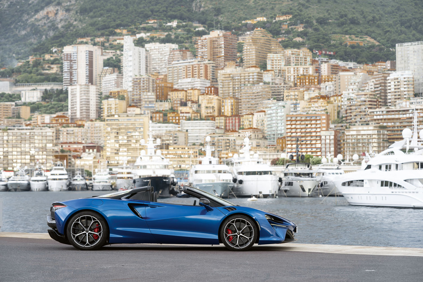 マクラーレン・アルトゥーラ スパイダー（MR/8AT）【海外試乗記】 の画像19枚 - webCG