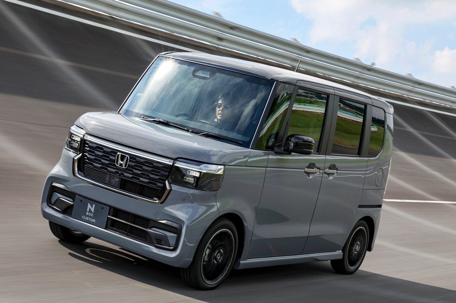 【徹底解説】新型ホンダN-BOX 【ニューモデルSHOWCASE】 の画像32枚 - webCG