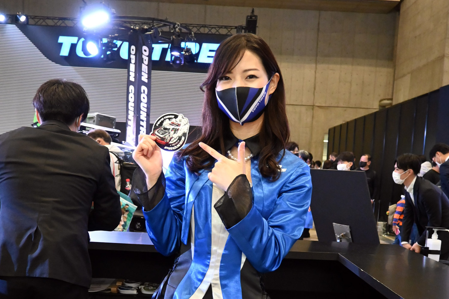 【東京オートサロン2023】 コンパニオン名鑑（その9） ビジュアル19枚 【画像・写真】 - webCG