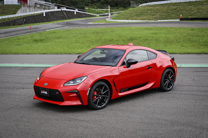 トヨタGR86 RZ“40th Anniversary limited” 内装・外装など59枚 【画像・写真】 - webCG