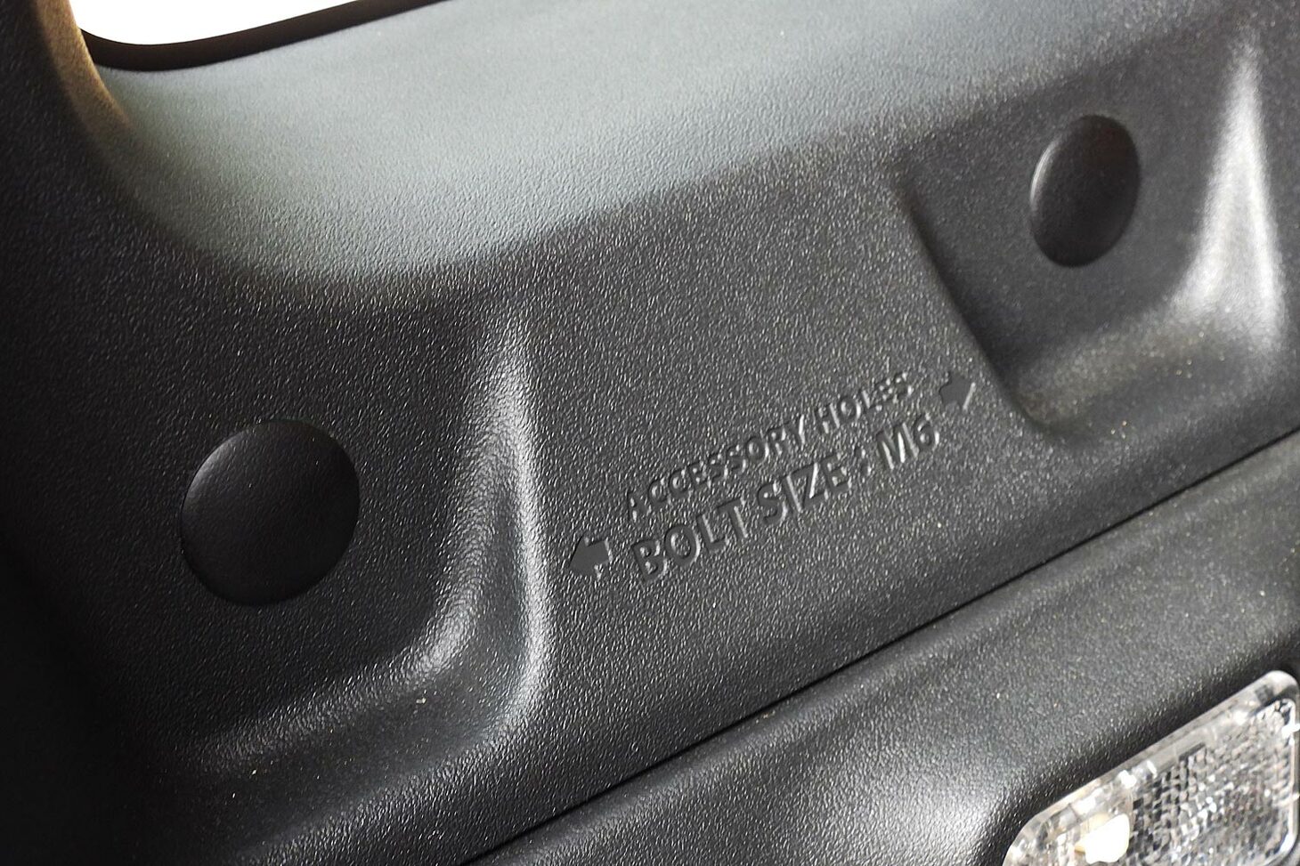 スズキ・ジムニー ノマド 内装・外装など104枚 【画像・写真】 - webCG