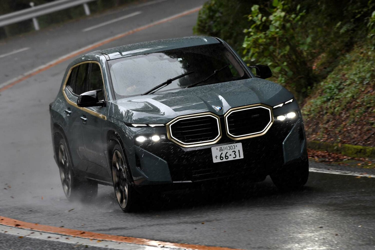 BMW XM（後編） の画像13枚 - webCG