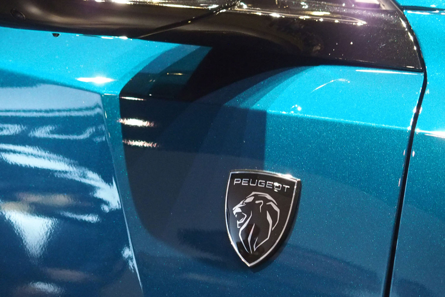 プジョー408 内装・外装など66枚 【画像・写真】 - webCG