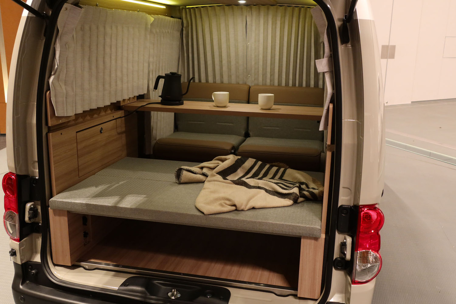 日産NV200バネットMYROOM 内装・外装など75枚 【画像・写真】 - webCG