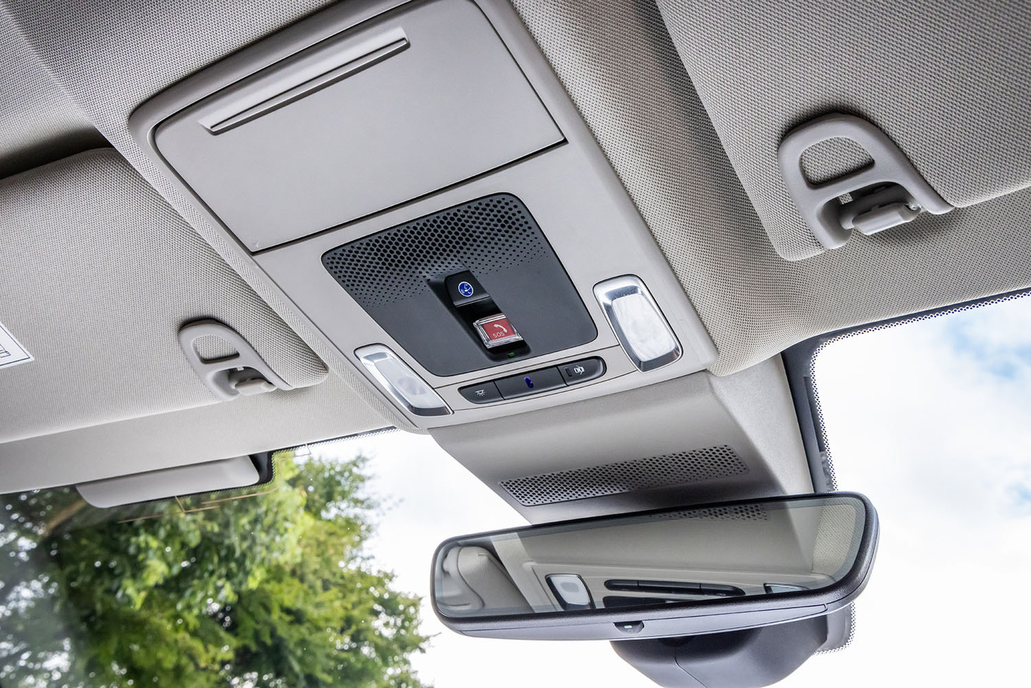 ホンダ・アコード 内装・外装など84枚 【画像・写真】 - webCG